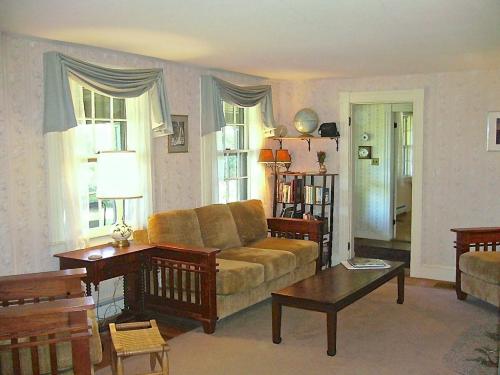 Maine Stay (Acadia/Blue Hill) | Coast of Maine Cottage Rentals